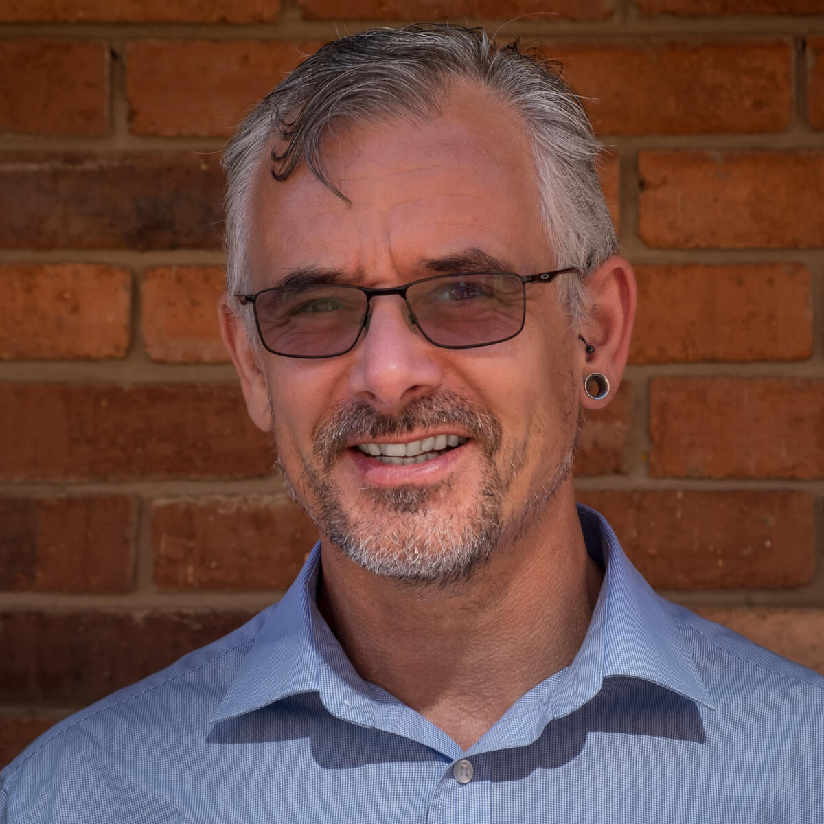 Meet the Team - Ambulance Radio Programme